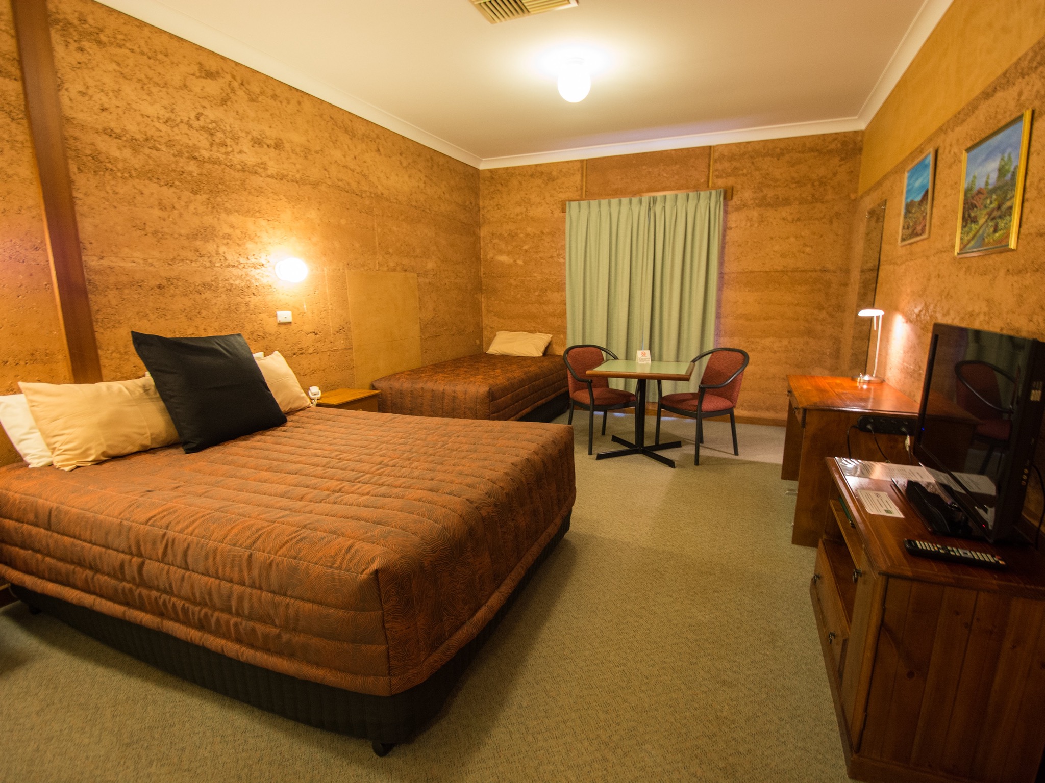 Motels & Apartments - Coober Pedy SA